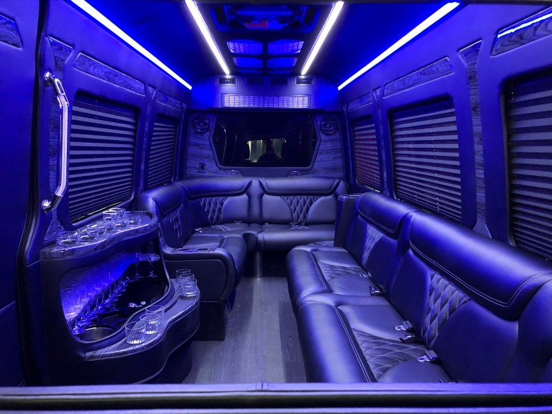 Regal Carriage Limousine & Transportation