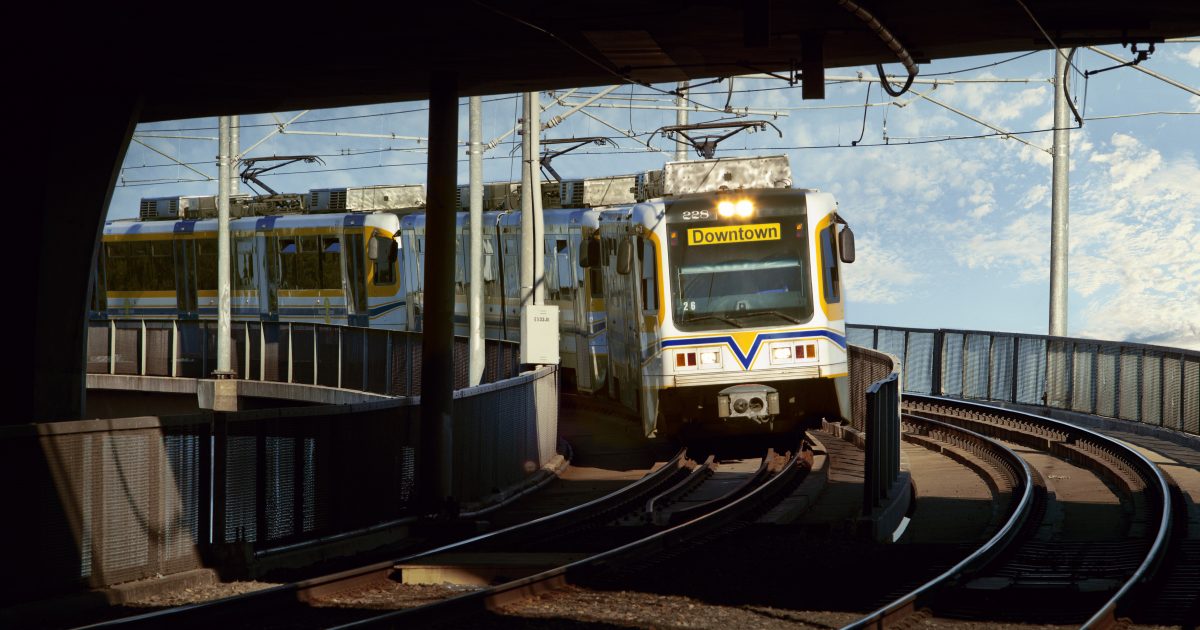 How to Ride Sacramento Light Rail in and Around Rancho Cordova